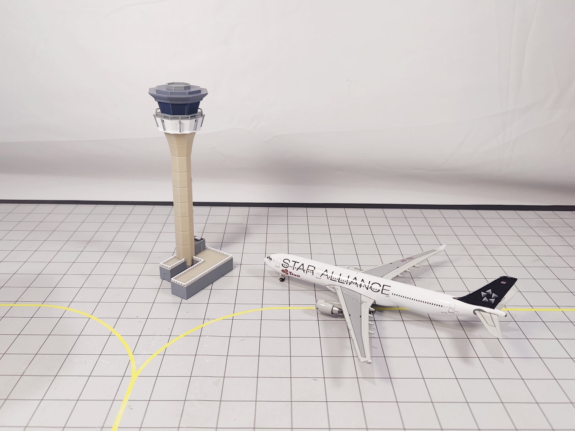 AvGeek Models Airport GSE & Buildings Aviation Gemini Jets NG JC Wings